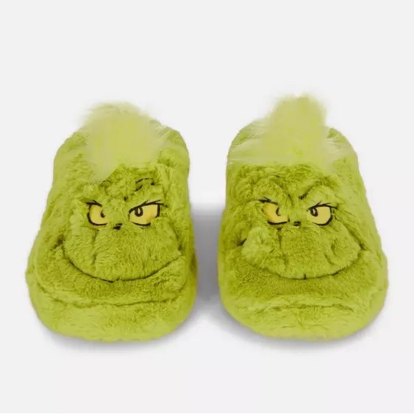Disney | Shoes | The Grinch Christmas Furry Bedroom Slippers Womens ...